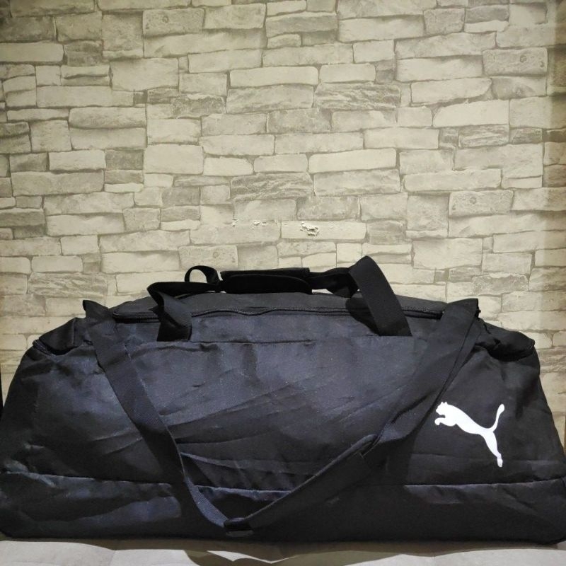 Jual PUMA jumbo ala duffle bag tas travel second | Shopee Indonesia