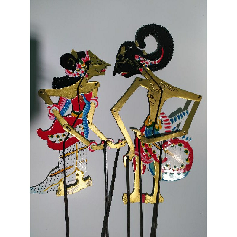 Jual sepasang wayang isi 2 Janoko Arjuna srikandi sembodro | Shopee ...