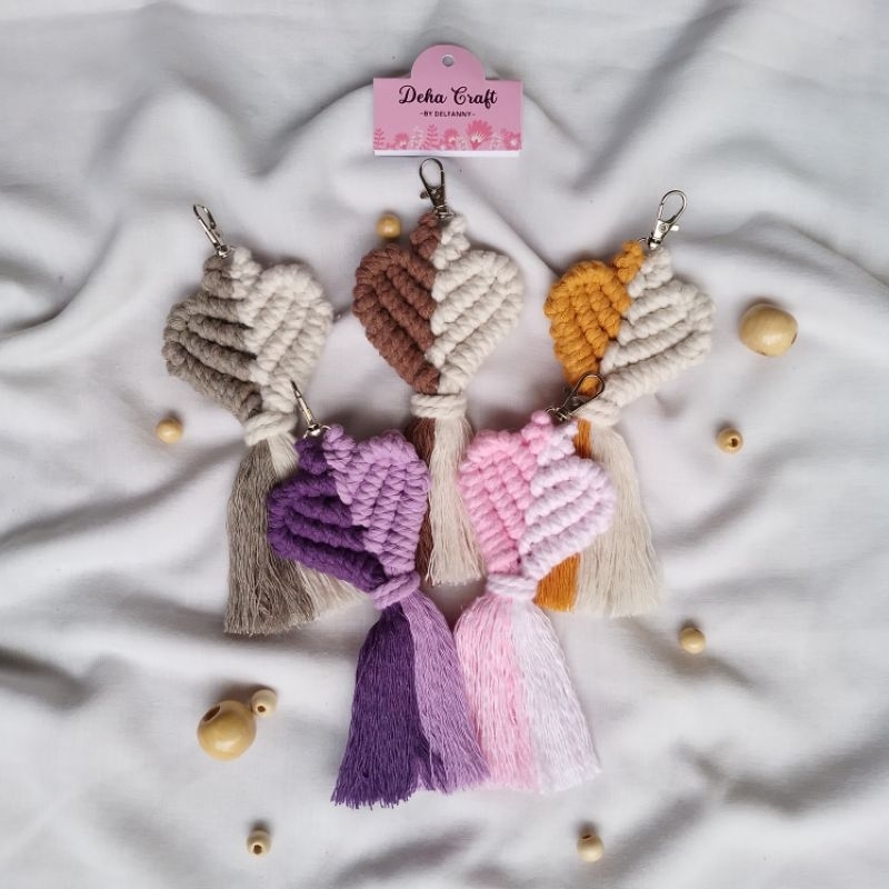 Jual Keychain Macrame Love | Keychain Love Kombinasi | Gantungan Kunci Bentuk Hati | Hadiah ...