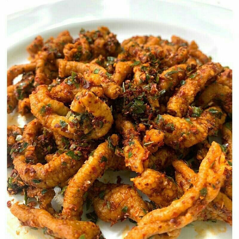 Jual keripik usus pedas cikruh / pedas bumbu basah daun jeruk / pedas ...