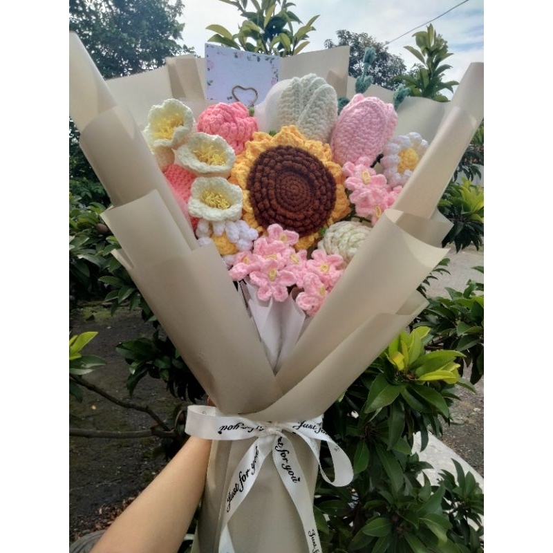 Jual Buket Bunga Rajut Dorothea Series /crochet flower bouquet | Shopee ...