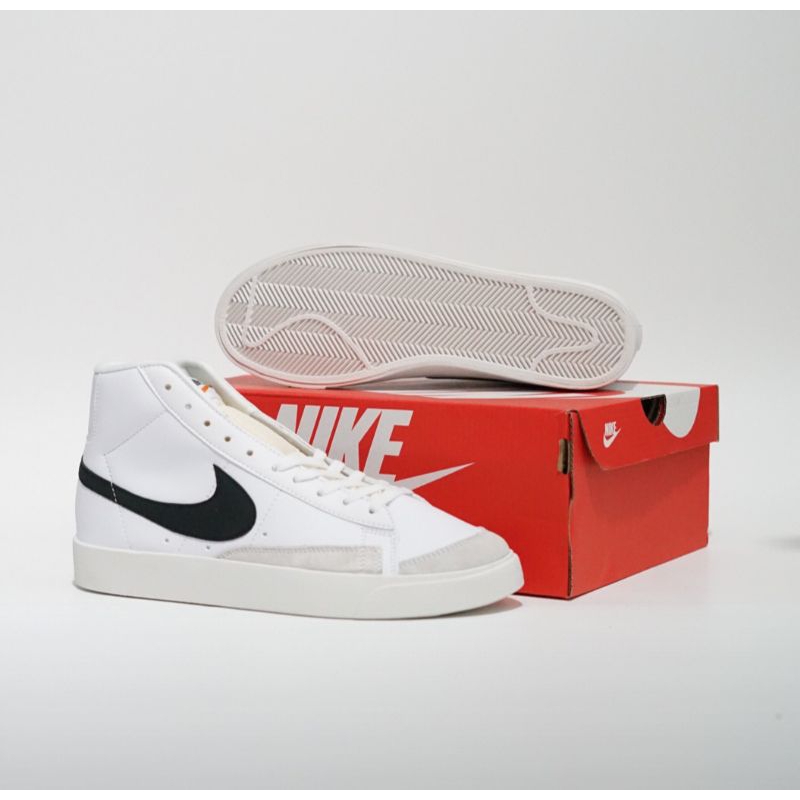 Jual N*ke Mid Bl*zer Vintage White Black | Shopee Indonesia
