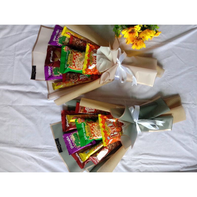 Jual Buket Snack buket jajan buket wisuda murah buket gift wisuda buket ...