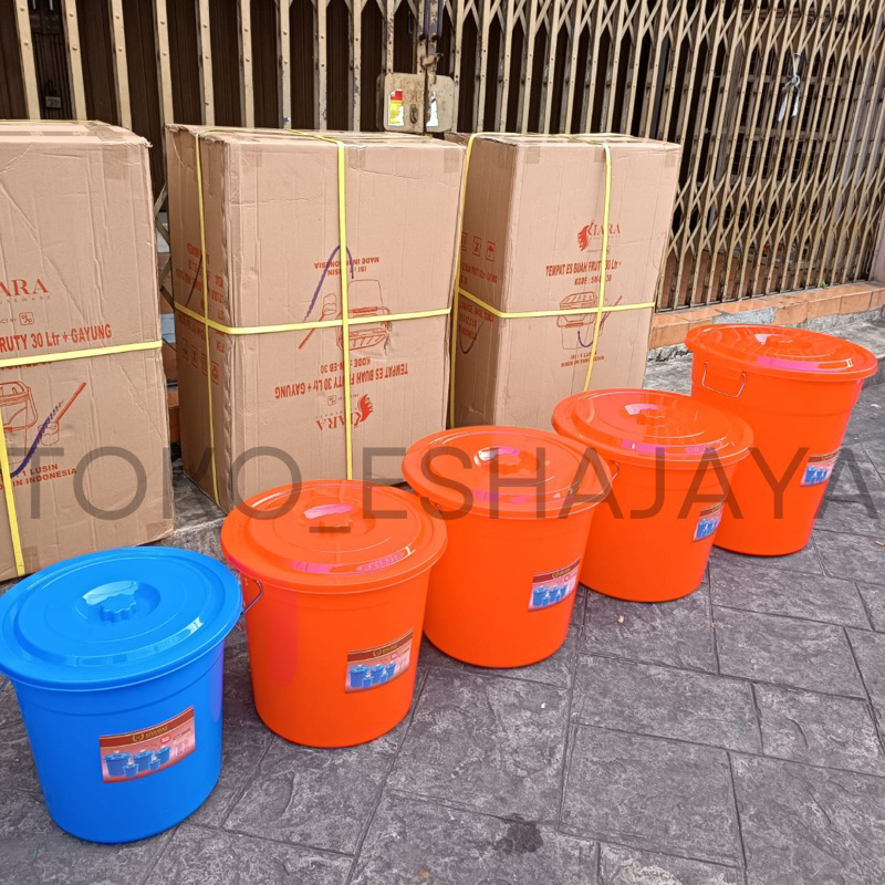 Jual Ember Plastik KIRAMAS Tutup 30 40 50 60 80 Liter / Ember Plastik / Ember Tutup Gagang Nikel ...