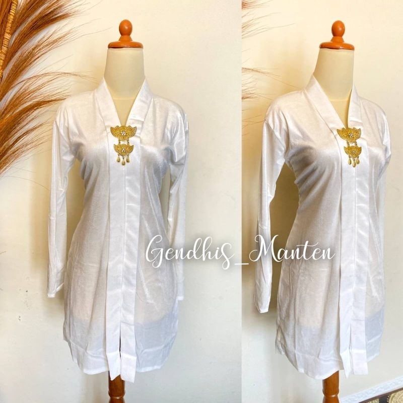 Jual [Putih] Kebaya Bludru Panjang - Model Kartini / Leher V | Shopee ...