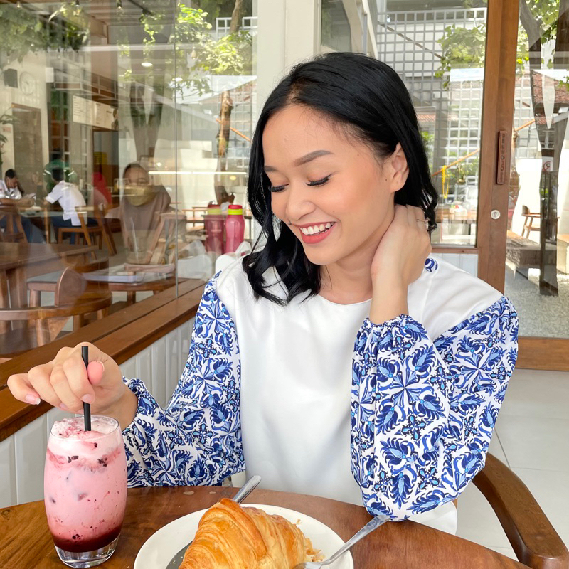 Jual Callista Blouse | Shopee Indonesia