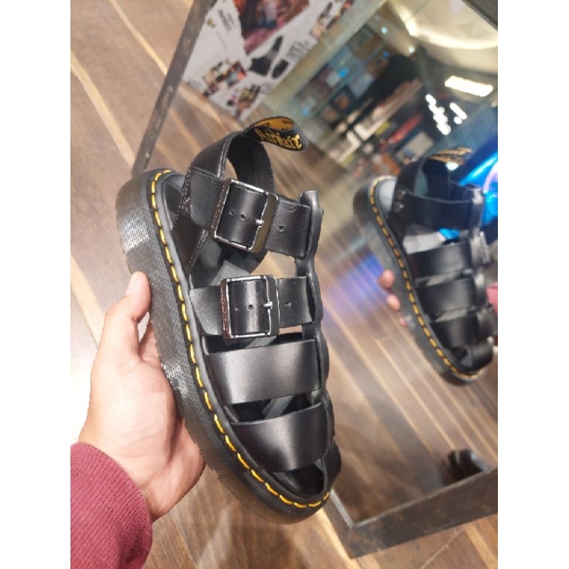 Jual SANDAL DOCMART DR MARTENS GARIN BRANDO BLACK NEW ORIGINAL | Shopee ...