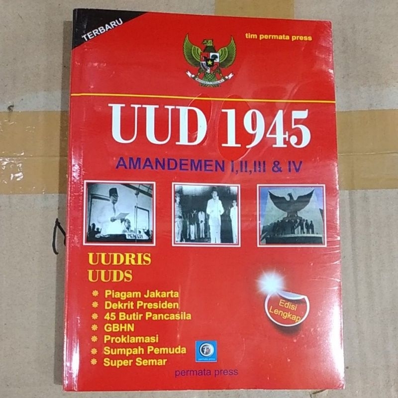 Jual UNDANG UNDANG DASAR 1945 AMANDEMEN I,II III &IV | Shopee Indonesia