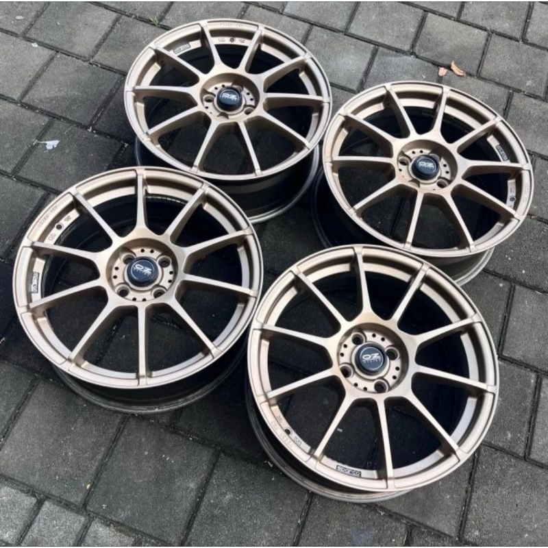 Jual Velg Original Sparco ASSETOGARA R17 by OZ Wheels. Made in Italy. Pcd 4x100 | Shopee Indonesia