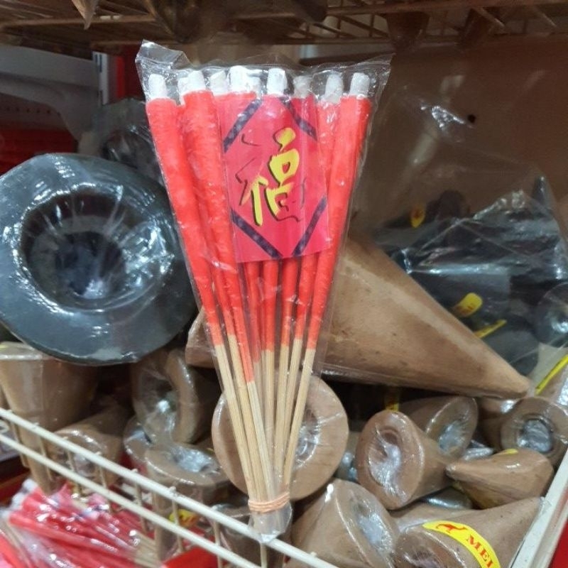 Jual Lilin merah tusuk kayu bambu 10 batang | Shopee Indonesia