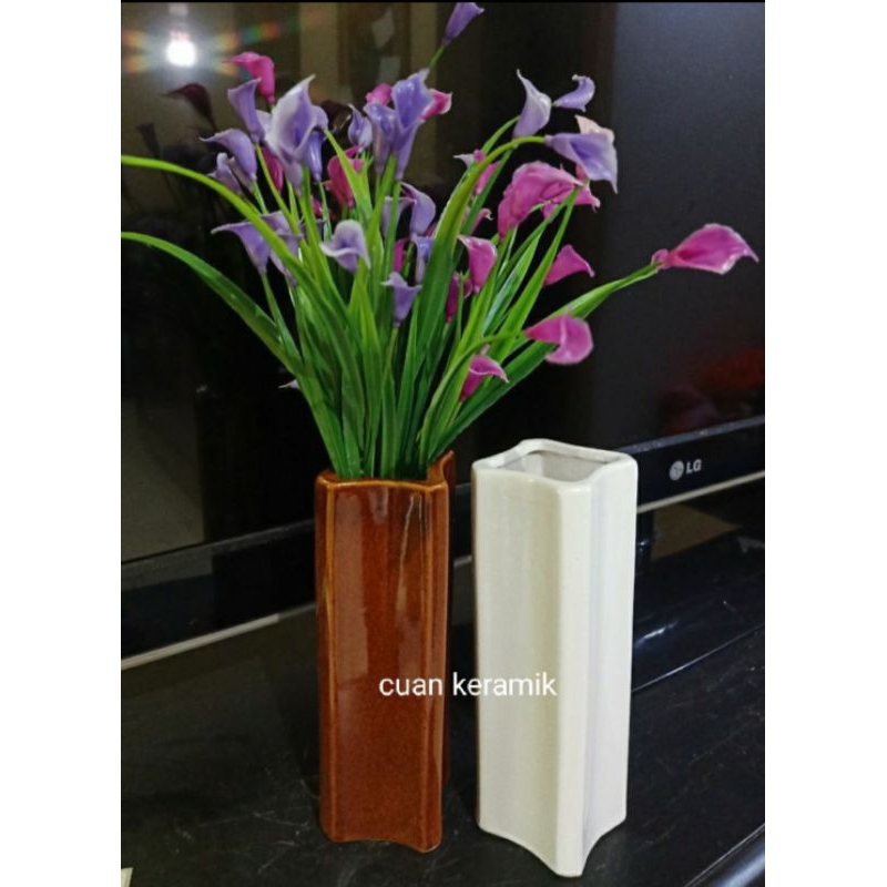 Jual VAS BUNGA KERAMIK KOTAK MODERN | Shopee Indonesia