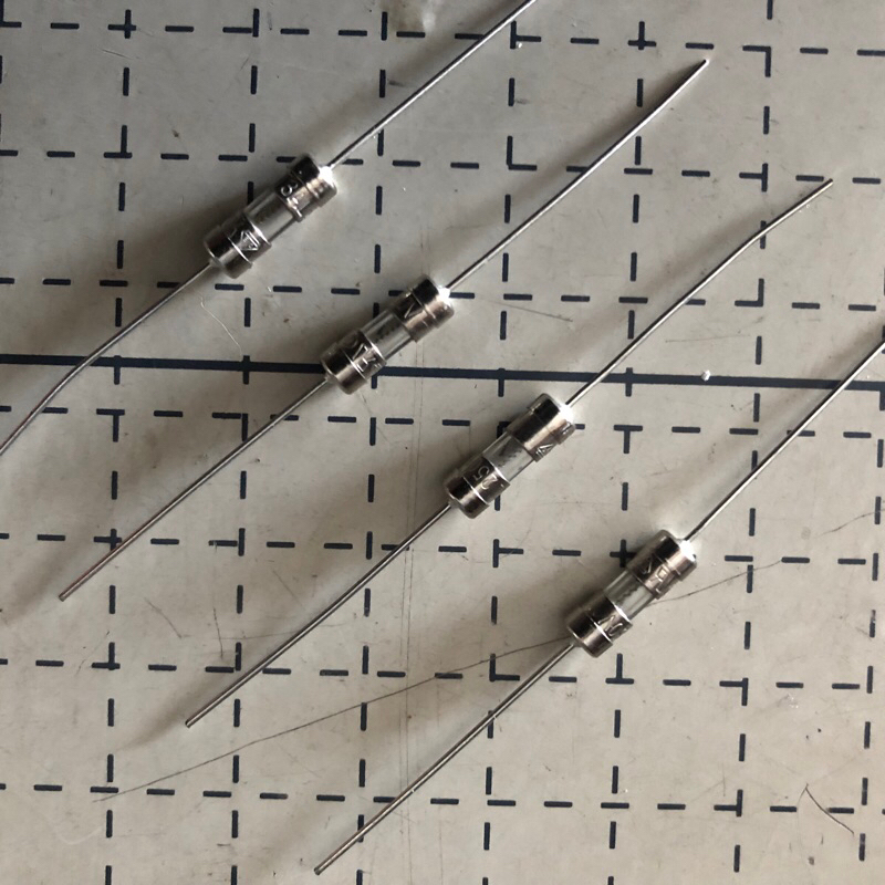 Jual Fuse 250V 3A 3.6x10mm T3A 3 Ampere Axial Leads Wire Glass Fuse ...