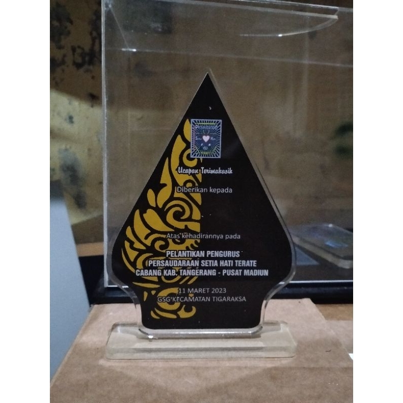 Jual Plakat | Plakat Akrilik | Plakat Akrilik Custom | Vandel ...