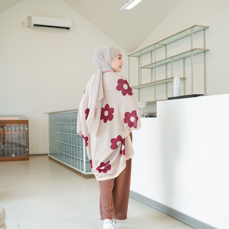 Jual OUTER SCARF by omahbicis / ready stock - Outer rajut-outer hijab ...