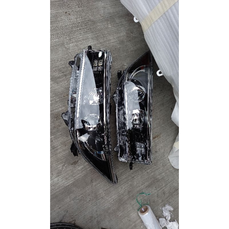 Jual Headlamp Lampu Depan Innova Reborn VENTURER 2019 2020 2021 2022 ...