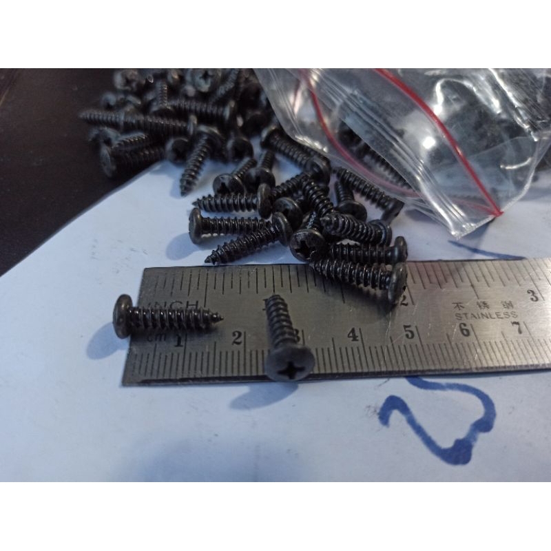 Jual Skrup / Baut cacing warna Hitam Import - 99pc | Shopee Indonesia