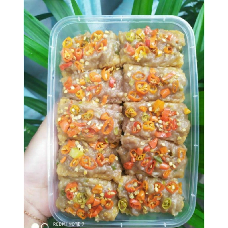 Jual Tahu Bakso Frozen Tahu Baso Mercon Taxo Pedas 1 pack isi 10pcs ...