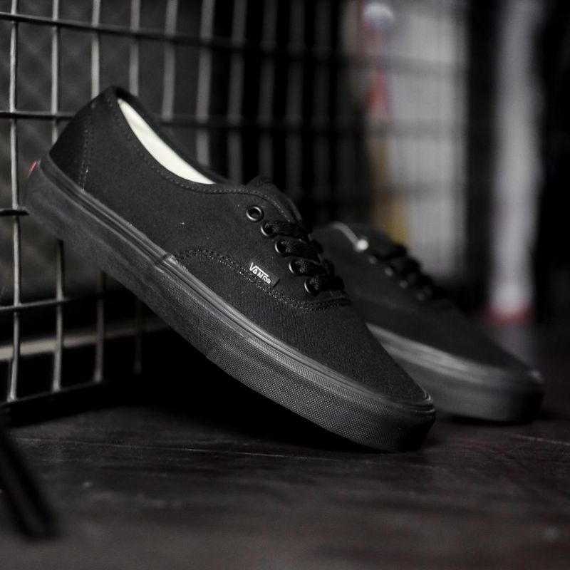 Jual Vans Authentic Classic All Black Original 100% Guarantee BNIB ...