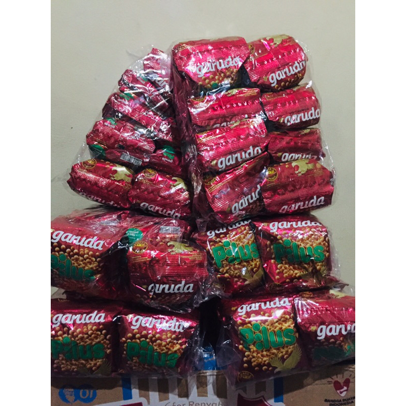 Jual Snack Pilus Garuda Pedas (satu pak isi 20 pcs) | Shopee Indonesia