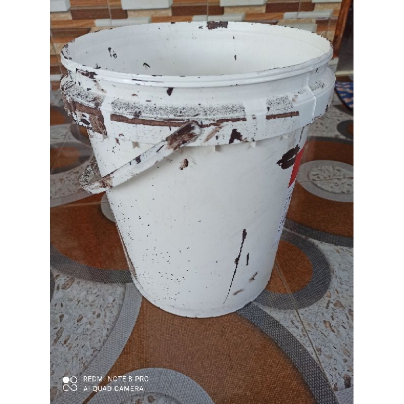 Jual Dengan tutup ember bekas cat/ember plastik/ember sampah/tempat ...