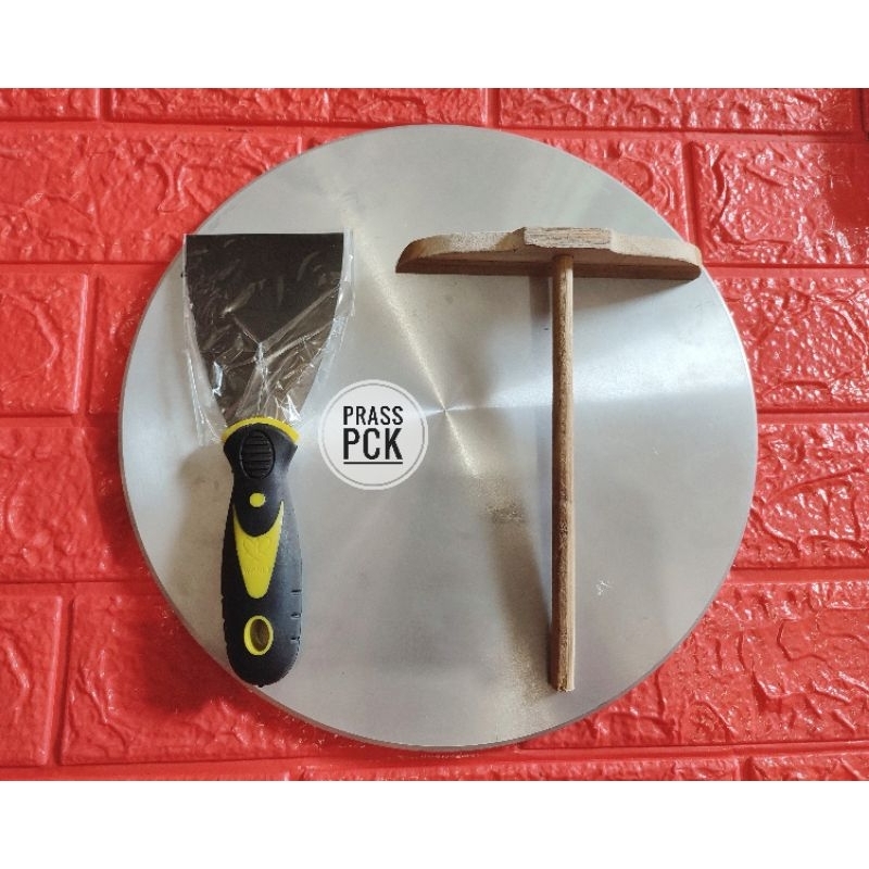 Jual LOYANG CREPES/WAJAN DATAR CREPES UKURAN 30CM LENGKAP DENGAN PERATA ...