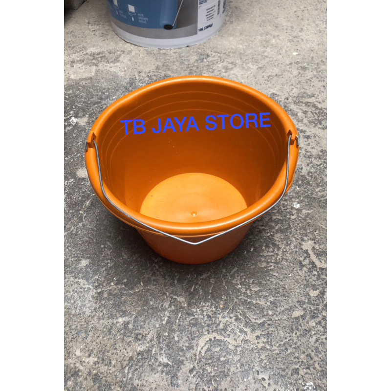 Jual EMBER BANGUNAN EMBER COR ORANGE KECIL | Shopee Indonesia