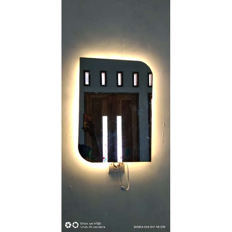 Jual Cermin Led & Cermin Polos Gantung Aesthetic persegi panjang sudut ...