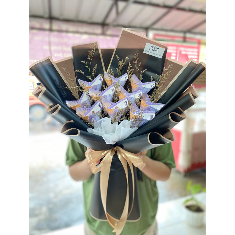 Jual BUKET BUNGA MONEY BOUQUET HADIAH ULANG TAHUN KADO WISUDA ...