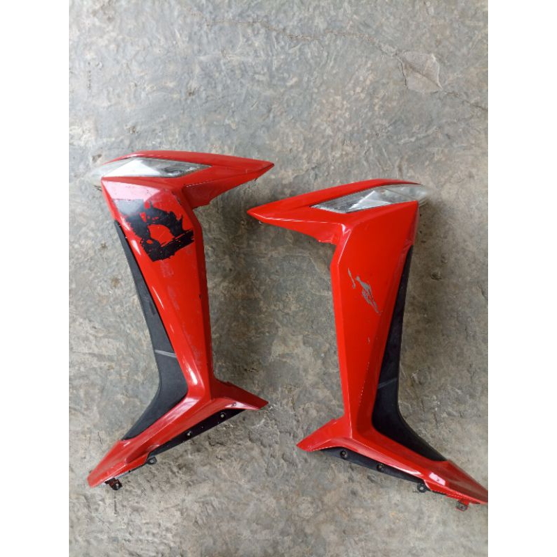 Jual SAYAP TEBENG KAP SAMPING SUPRA X125 FI ORIGINAL COPOTAN | Shopee ...