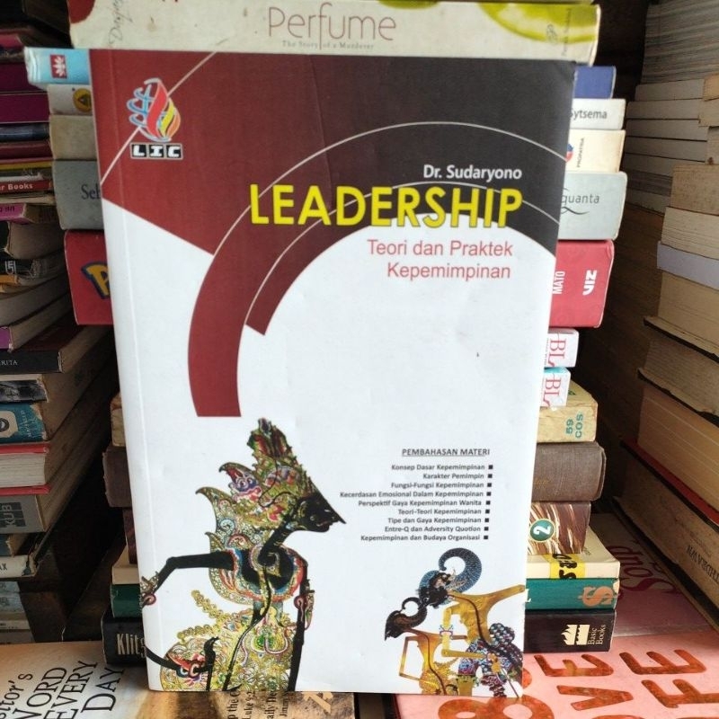 Jual Buku Leadership teori dan praktek kepemimpinan oleh Dr Sudaryono ...