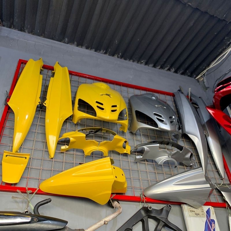 Jual Cover body Mio sporty kuning fullset original Yamaha vietnam ...