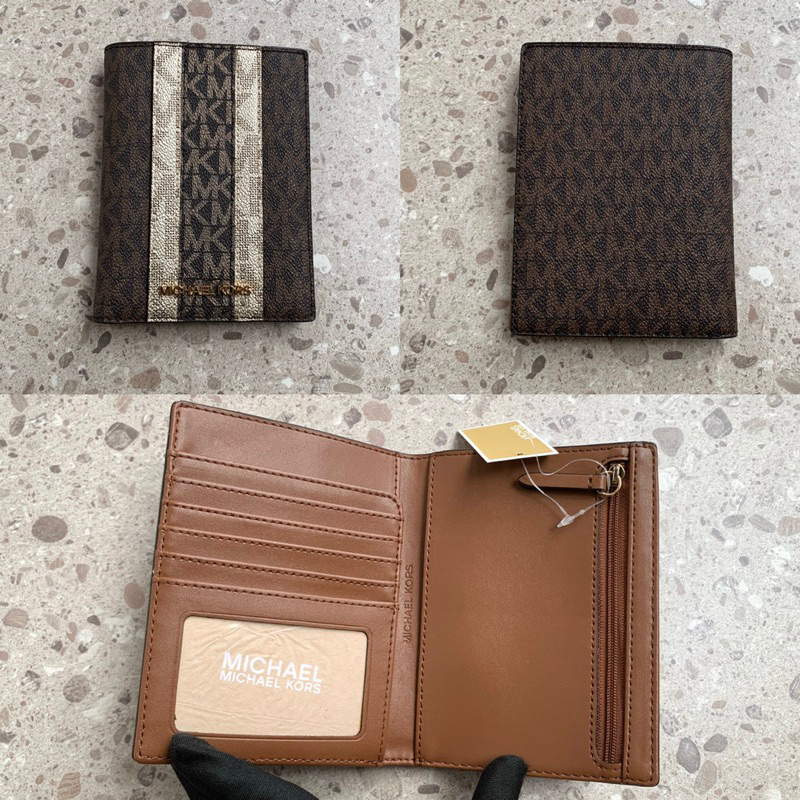 Jual MK JET SET TRAVEL PASSPORT WALLET | Shopee Indonesia