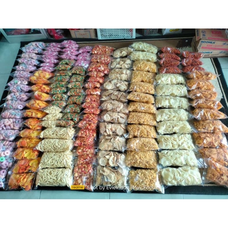 Jual [TERMURAH] 100K 12 PCS/Snack/Snack Paket/Snack Murah/Cemilan ...