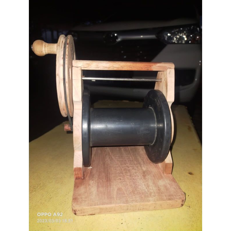 Jual gulungan benang,katrol,layangan | Shopee Indonesia