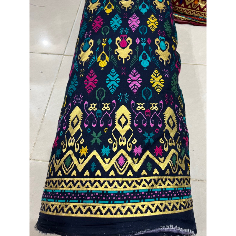 Jual Kain Katun Batik Bali / Batik Prada Etnik NTB | Shopee Indonesia