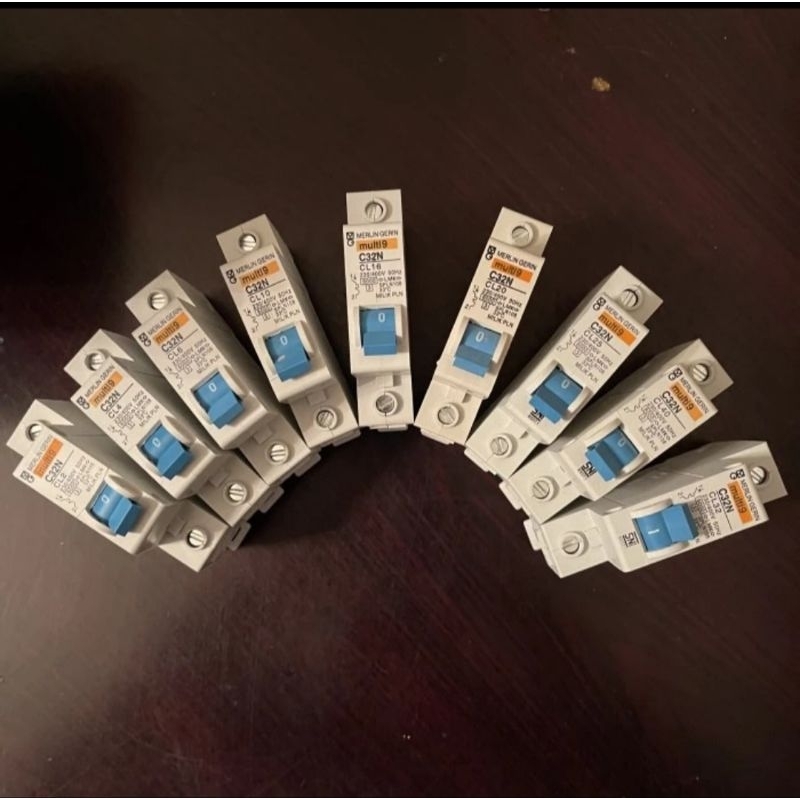 Jual MCB MG Merlin Gerin Biru Multi9 2A 4A 6A 10A 16A 20A 25A 32A 40A 50A 63A Amper | Shopee ...