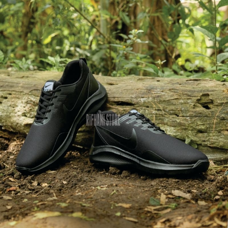 Jual Sepatu Sneakers Pria Sepatu Sneakers Wanita Terbaru Sepatu Hitam ...