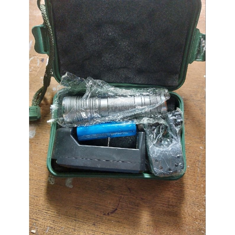 Jual Senter sepeda, lampu sepeda, recharge able, di cas, lampu listrik ...