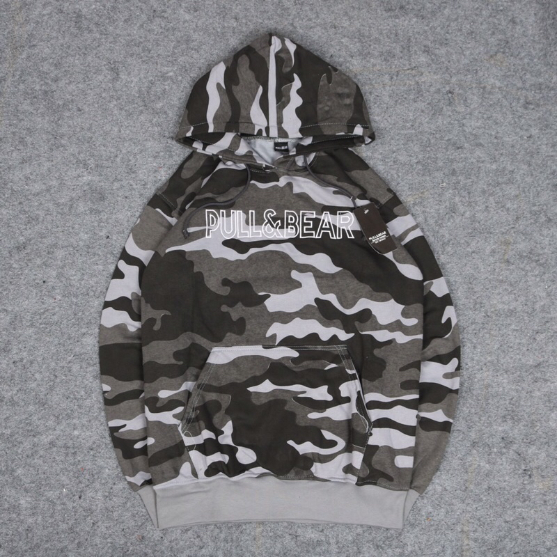 Jual JAKET PULL&BEAR ARMY / JAKET CAMO / SWEATER ARMY KEREN PB | Shopee ... Jual JAKET PULL&BEAR ARMY / JAKET CAMO / SWEATER ARMY KEREN PB | Shopee ...