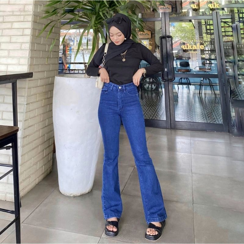 Jual HW Cutbray Jeans Wanita - Celana Cutbray Strecht Kekinian - Cutbray Flared- Streetch ...