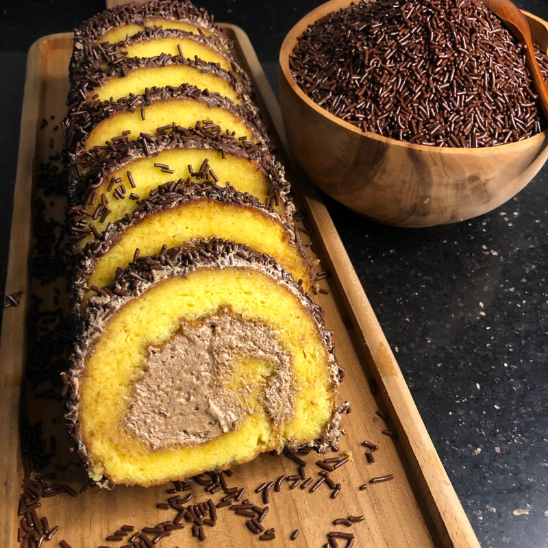 Jual Bolu Gulung Medan WhenCake Rasa Mocca Topping Mesis (Pendek ...