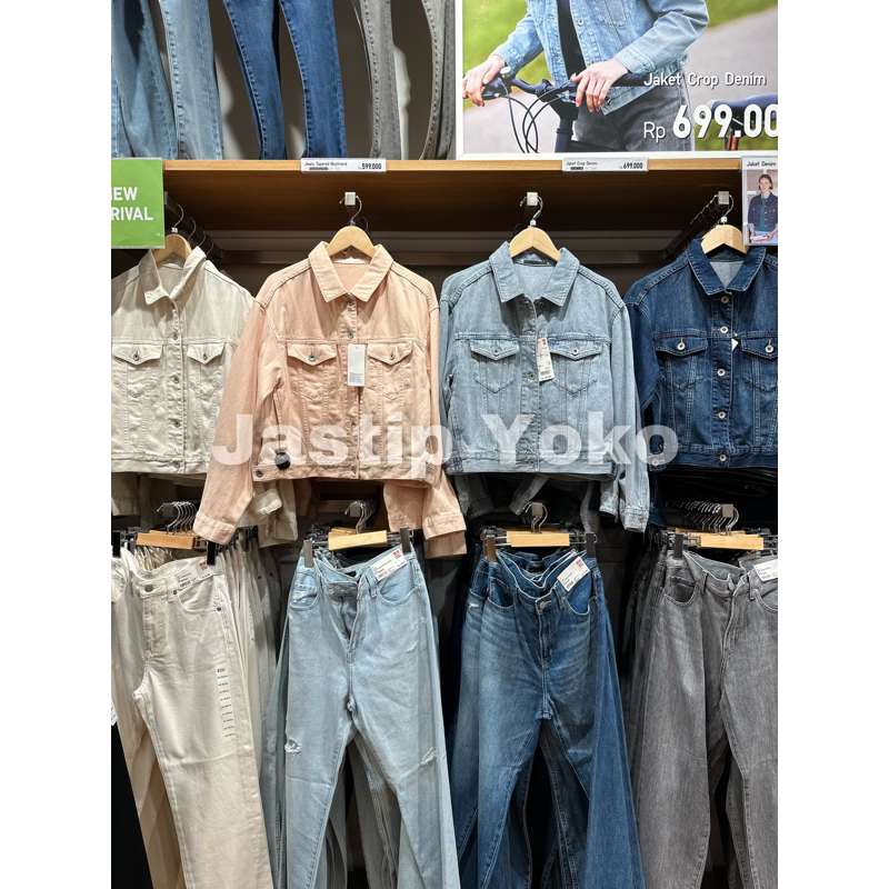 Jual SALE WOMEN Jaket Denim Crop UNIQLO | Shopee Indonesia