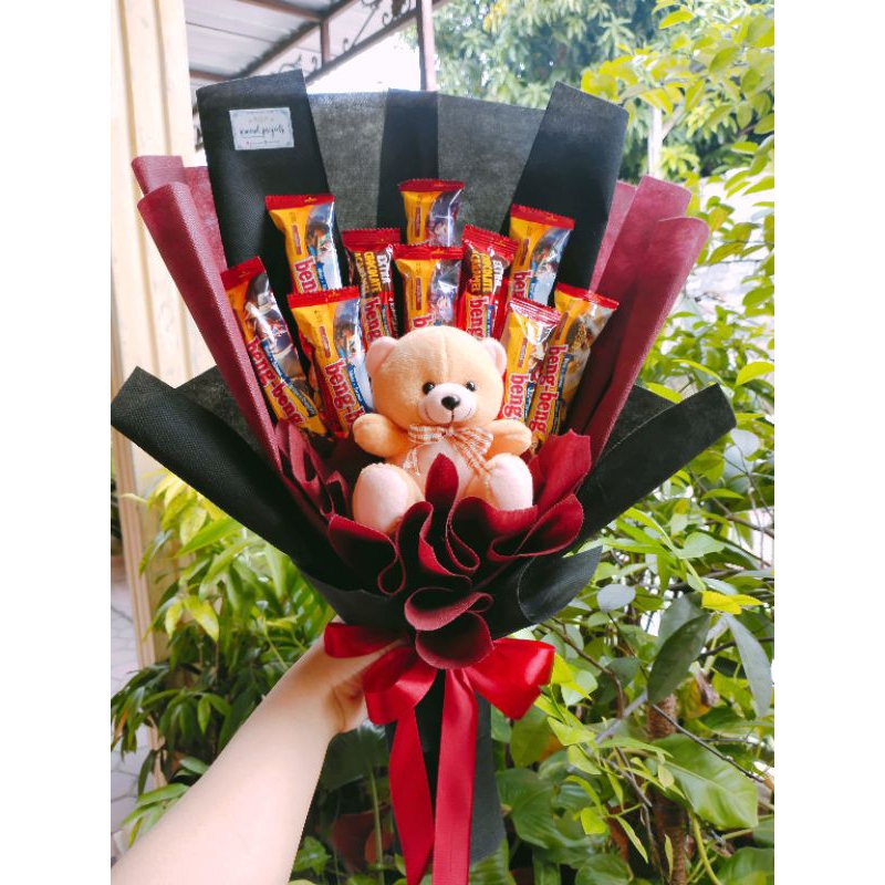 Jual Buket Boneka Teddy Bear Beng-Beng/Buket Snack Wisuda Beng-Beng ...