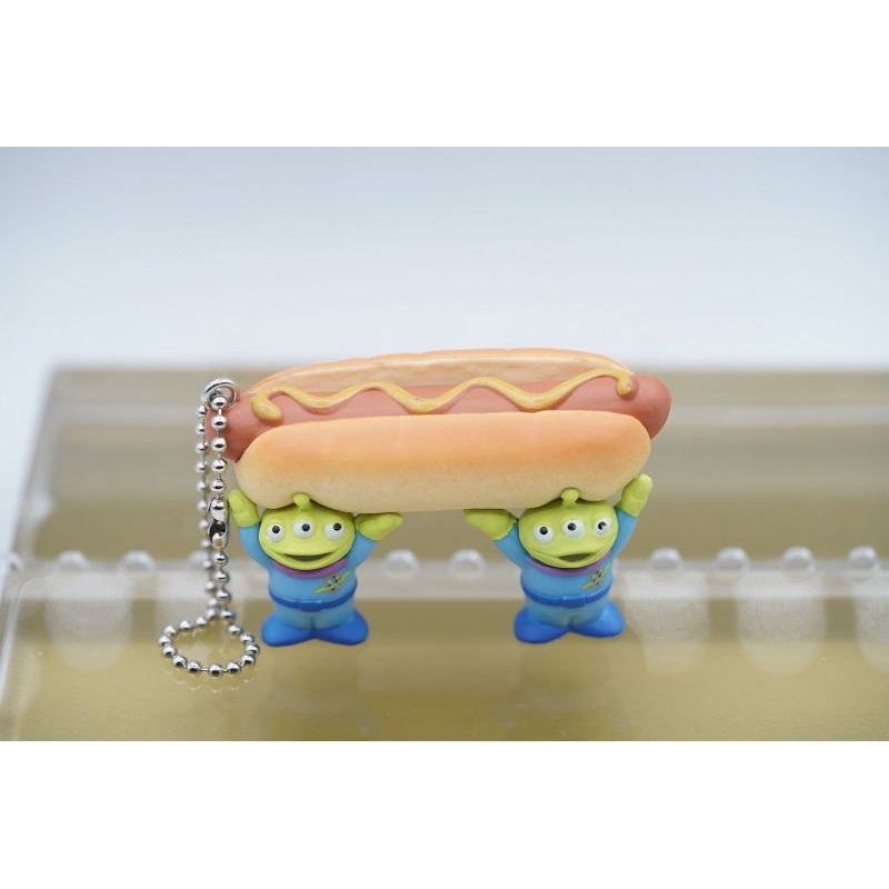 Jual Alien Toy Story Hotdog Keychain Pajangan Kecil Figure Mini ...