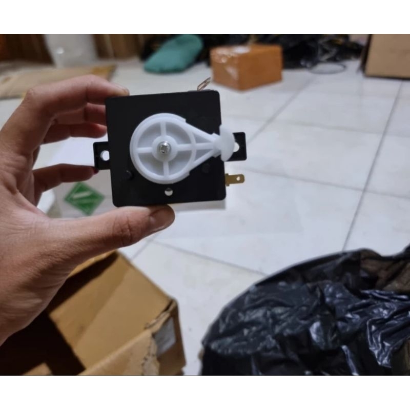 Jual TIMER SWITCH MESIN CUCI DRAIN KOTAK / TIMER SELECTOR KOTAK ...