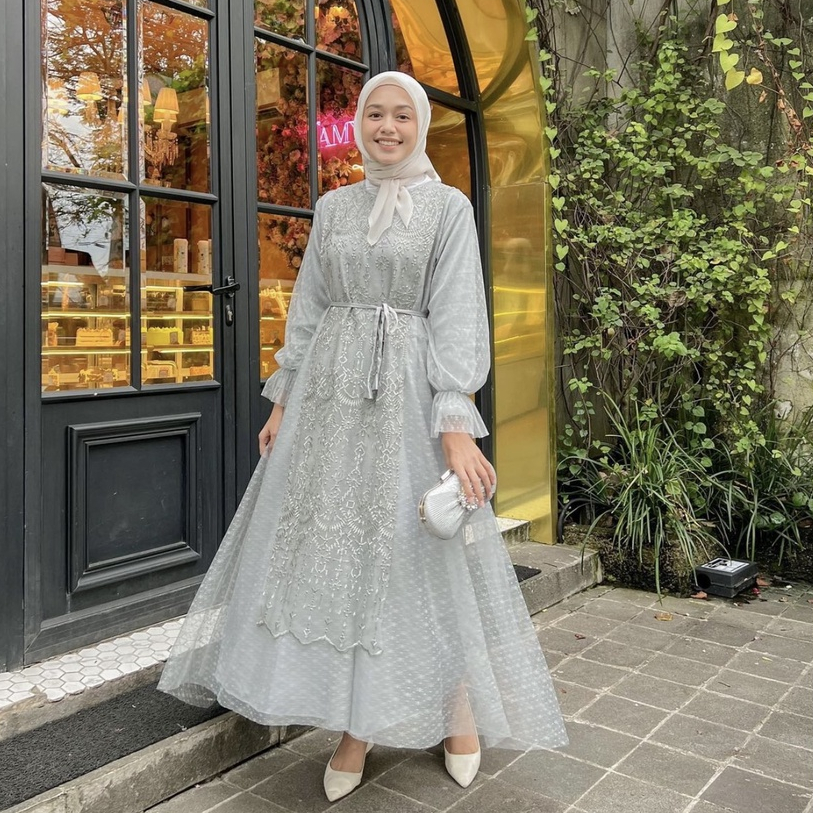 Jual Aura Label - Sienna Dress in Sage Silver | Shopee Indonesia