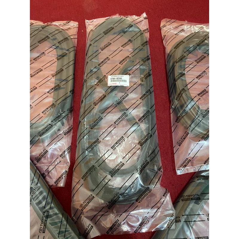 Jual karet bagasi karet peredam pintu bagasi toyota rush terios old ...