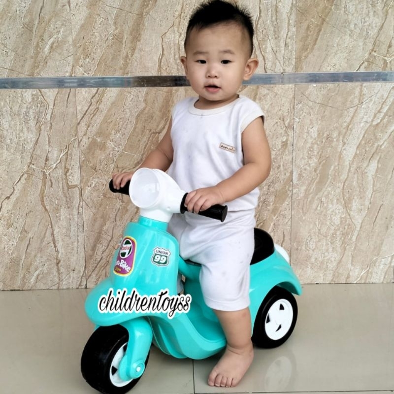 Jual Vespa mini fun bike / scooter duduk / sepeda anak | Shopee Indonesia