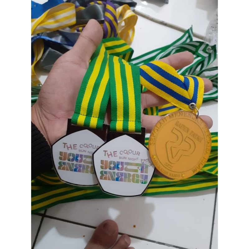 Jual mendali acrilick bisa dlapisi resin liycal | Shopee Indonesia