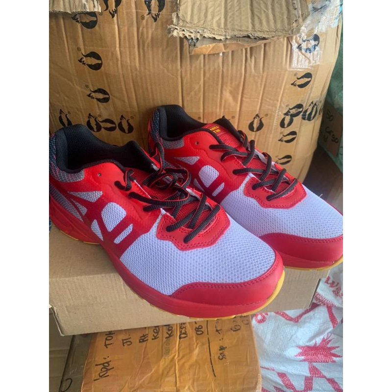 Jual Sepatu Olahraga Mabes TNI/POLRI Terbaru Merah | Shopee Indonesia